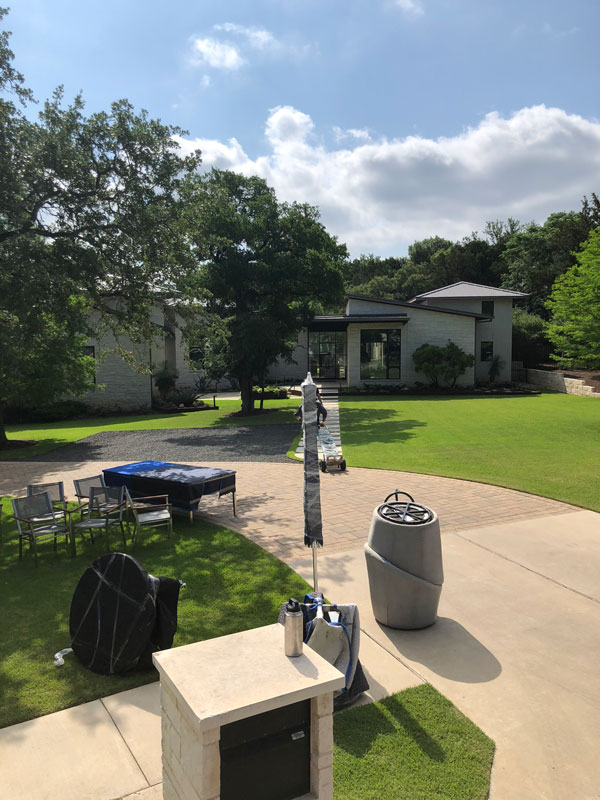 Before and After photos showing our professional Austin packing services